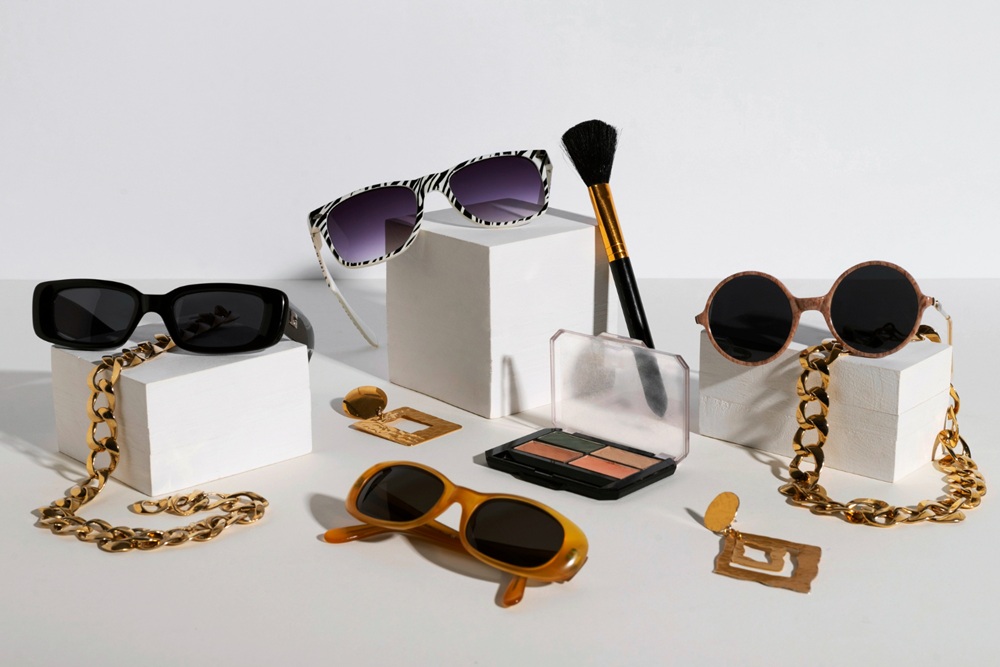 15 Iconic High End Brand Logos and the Design Secrets Behind ...